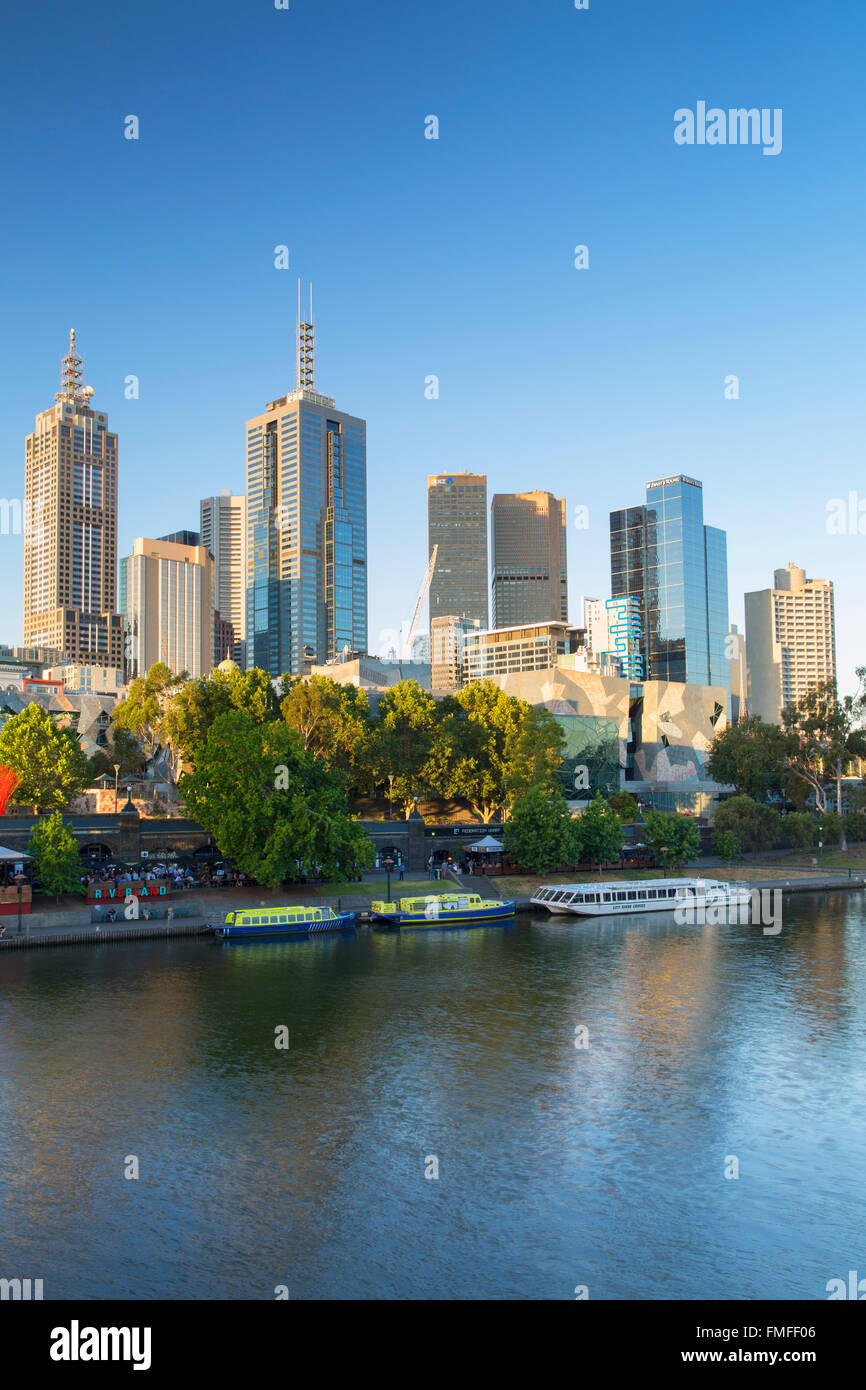 Lungo il fiume yarra immagini e fotografie stock ad alta risoluzione ...