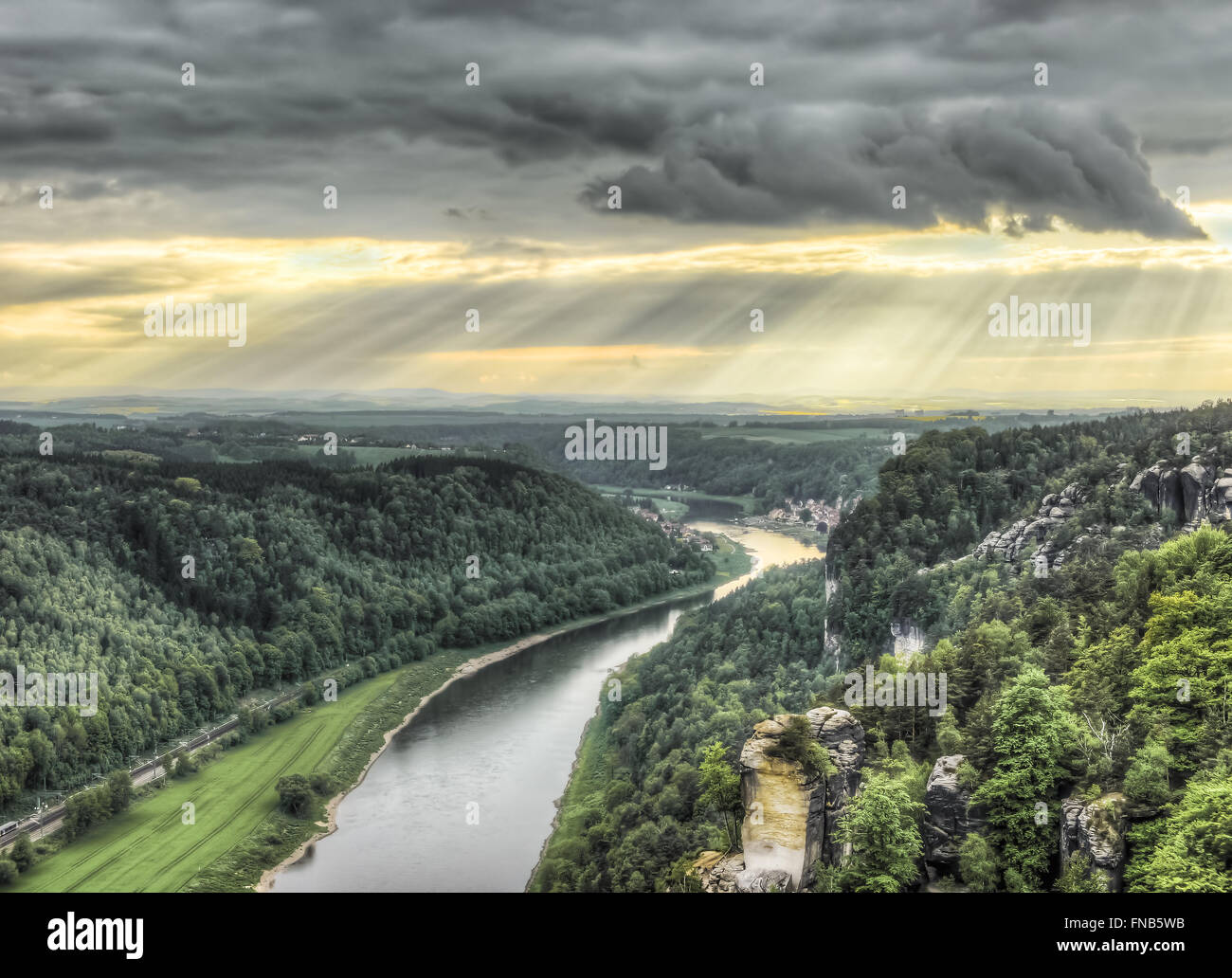 Fiume elba immagini e fotografie stock ad alta risoluzione - Alamy