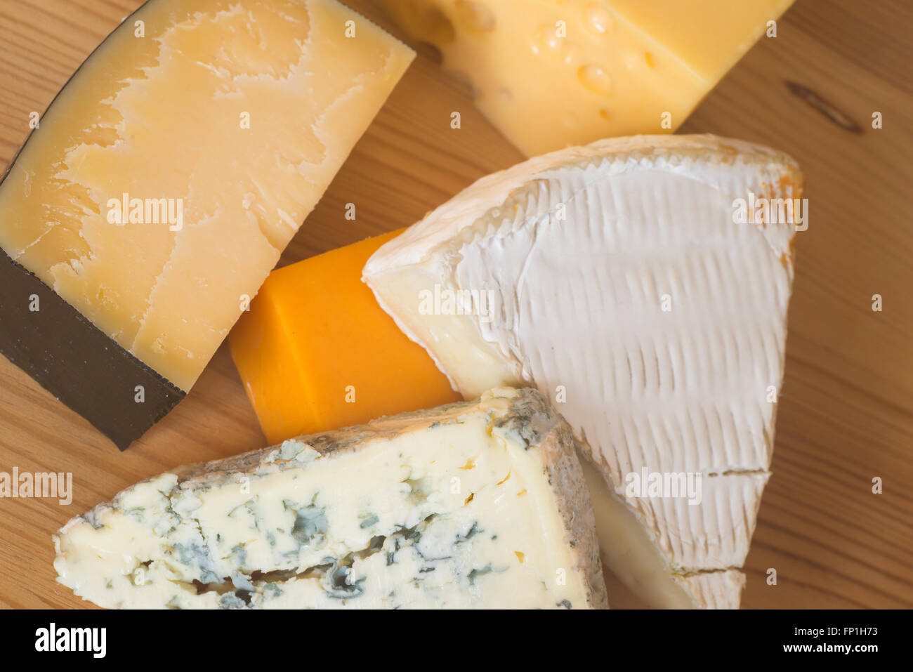 Tipi di formaggio immagini e fotografie stock ad alta risoluzione - Alamy