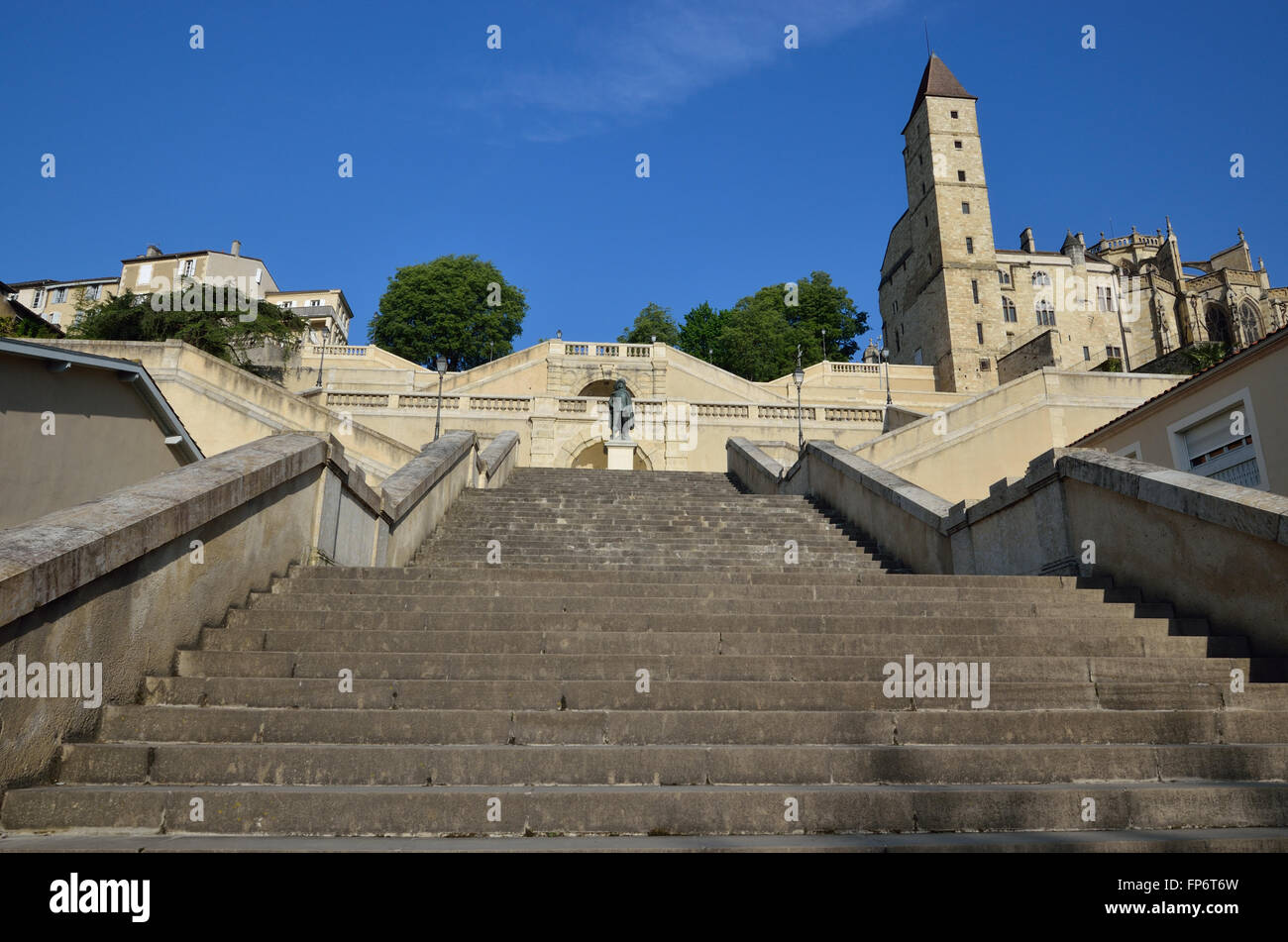 Scalinata monumentale immagini e fotografie stock ad alta risoluzione ...