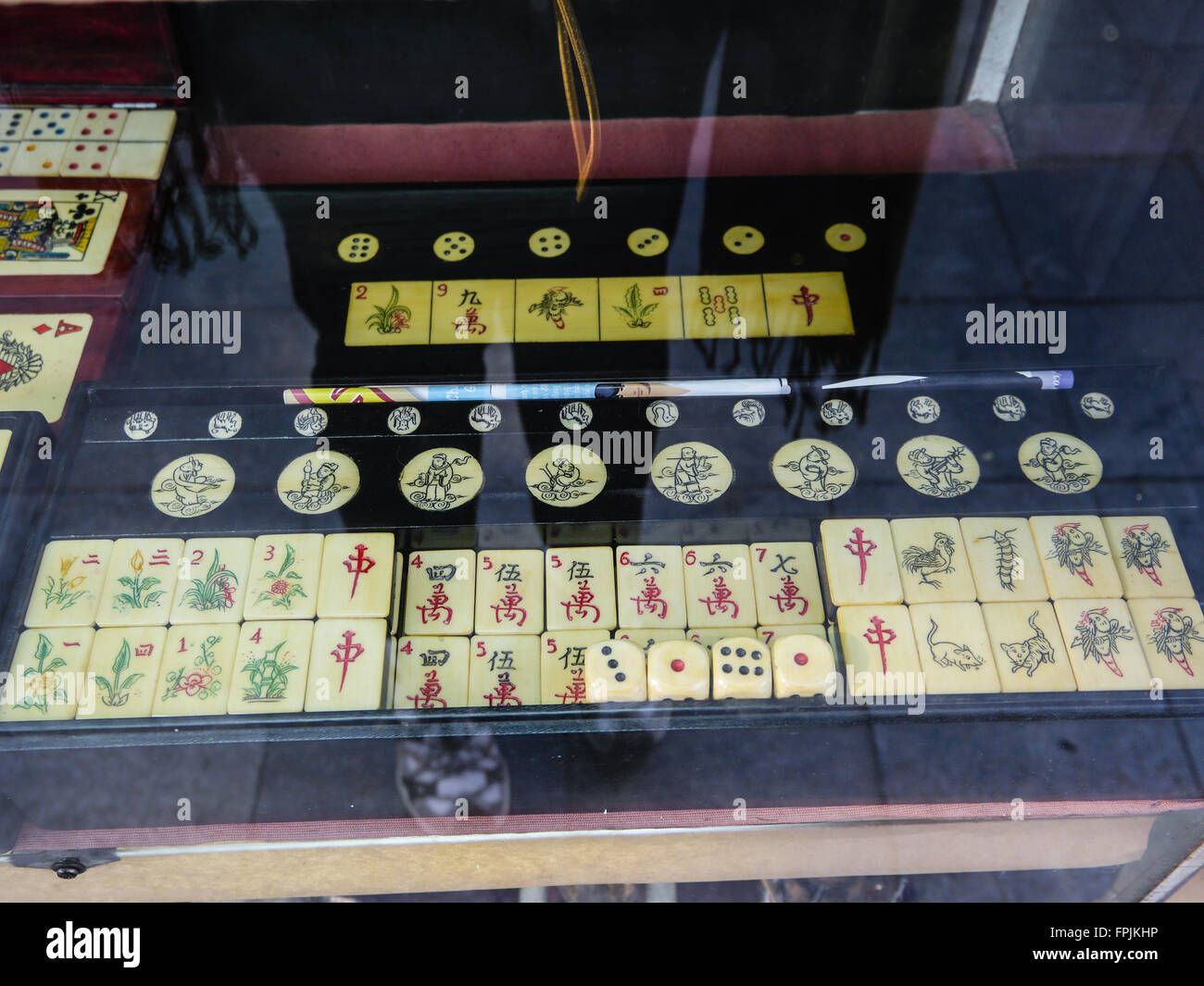 Mahjong mah jongg set tile immagini e fotografie stock ad alta ...