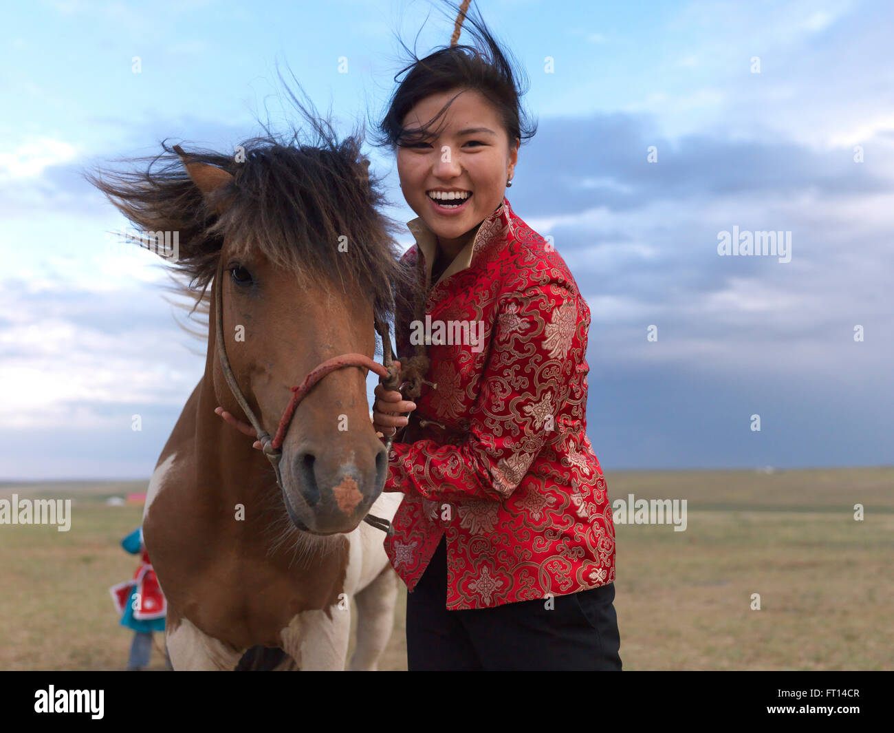 Giovani donne mongole immagini e fotografie stock ad alta risoluzione ...