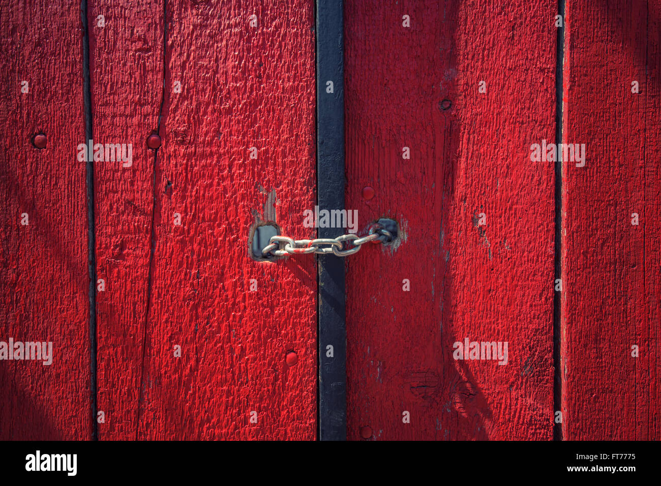 Porta rossa e nera immagini e fotografie stock ad alta risoluzione - Alamy