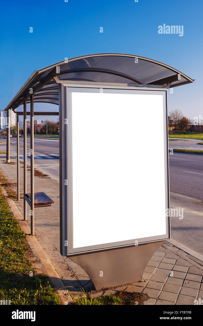Pannello pubblicitario della fermata dell'autobus immagini e fotografie ...
