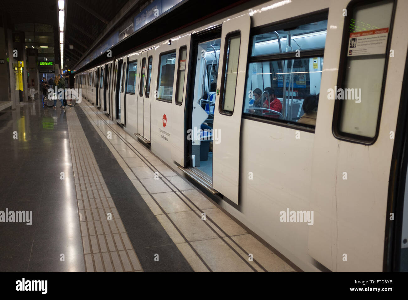 Metropolitana di barcellona immagini e fotografie stock ad alta ...