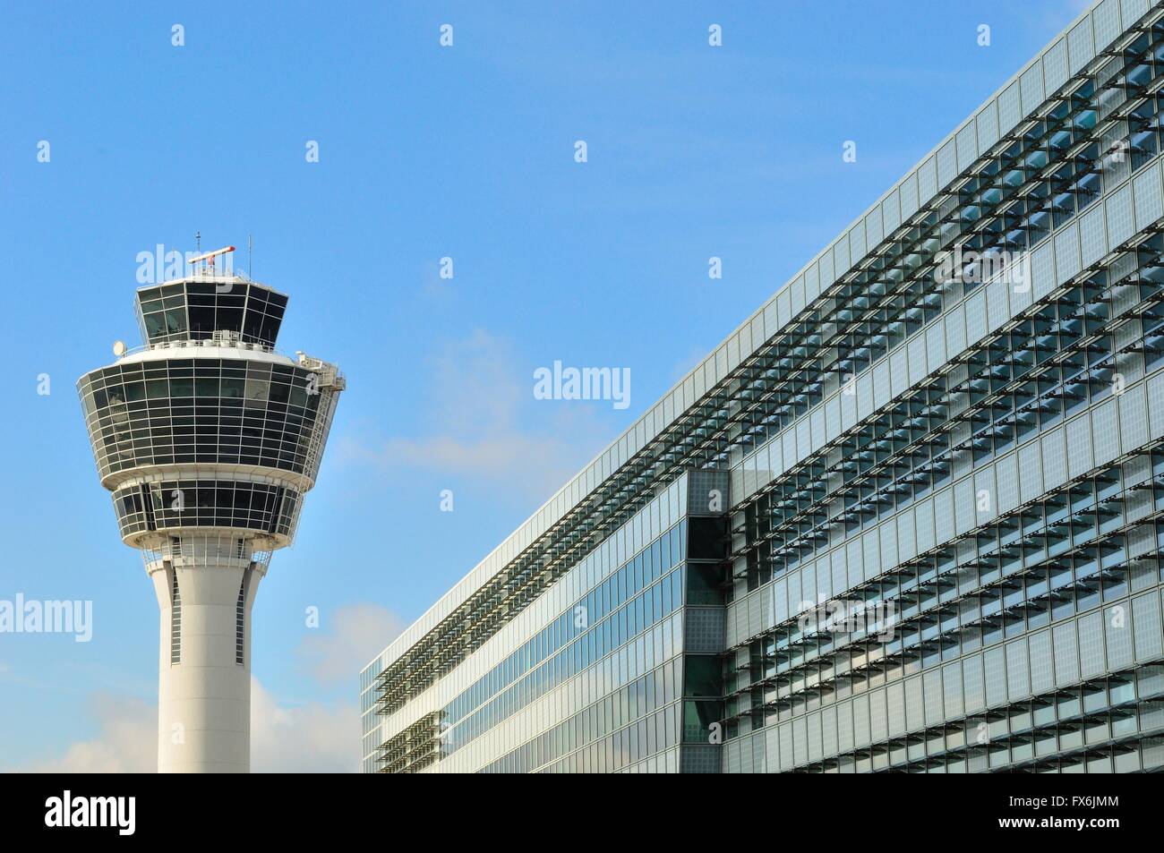 Torre di controllo del volo immagini e fotografie stock ad alta ...