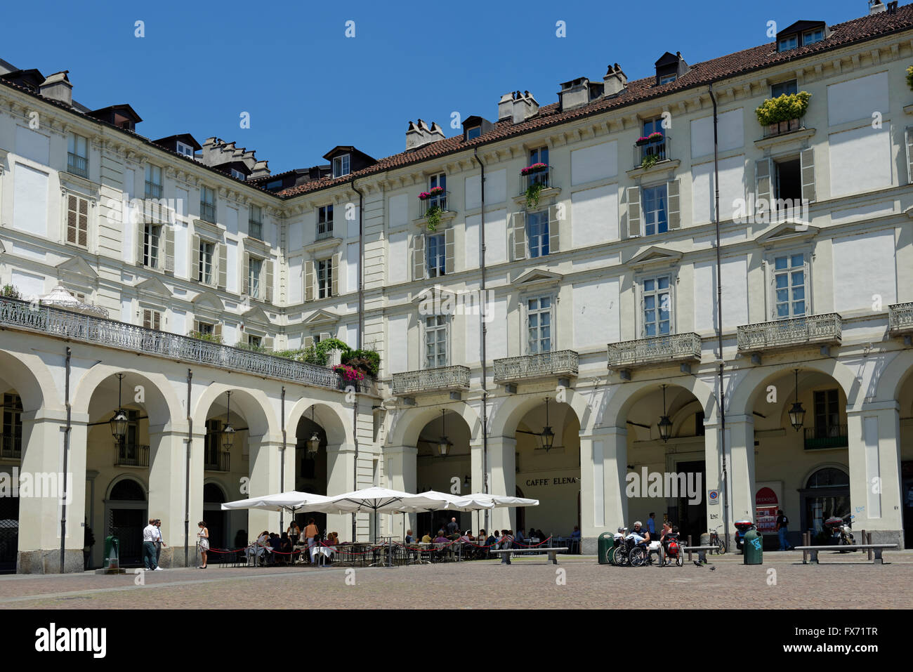 Piemonte italia immagini e fotografie stock ad alta risoluzione - Alamy