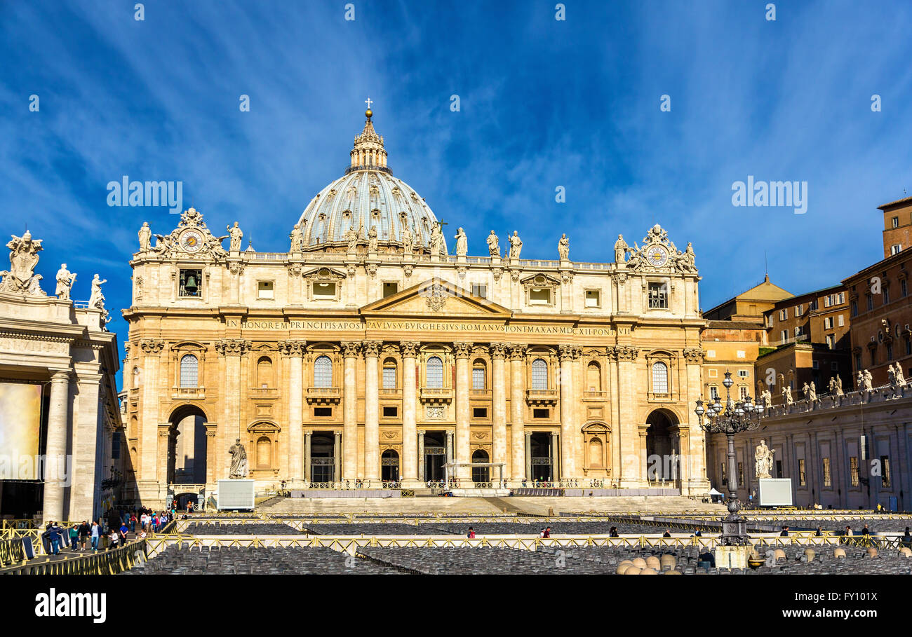 Basilica papale di san pietro nel vaticano immagini e fotografie stock ...
