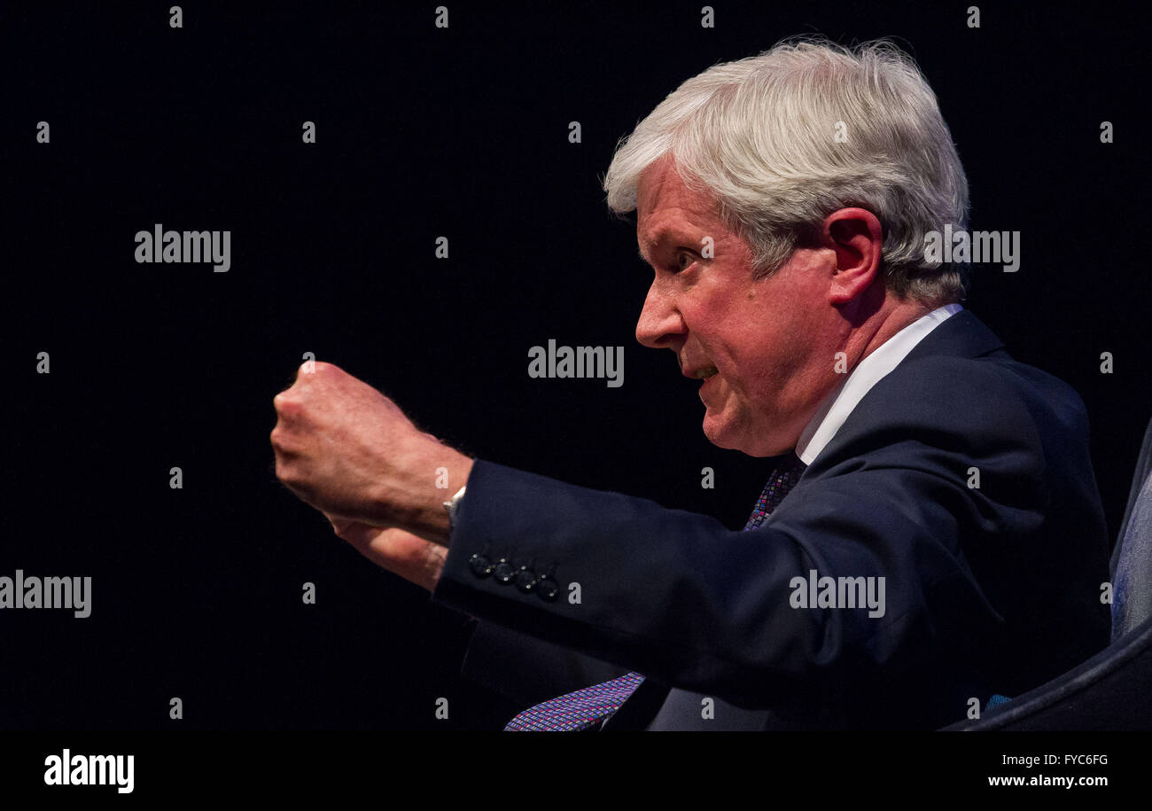 Tony anthony hall immagini e fotografie stock ad alta risoluzione - Alamy