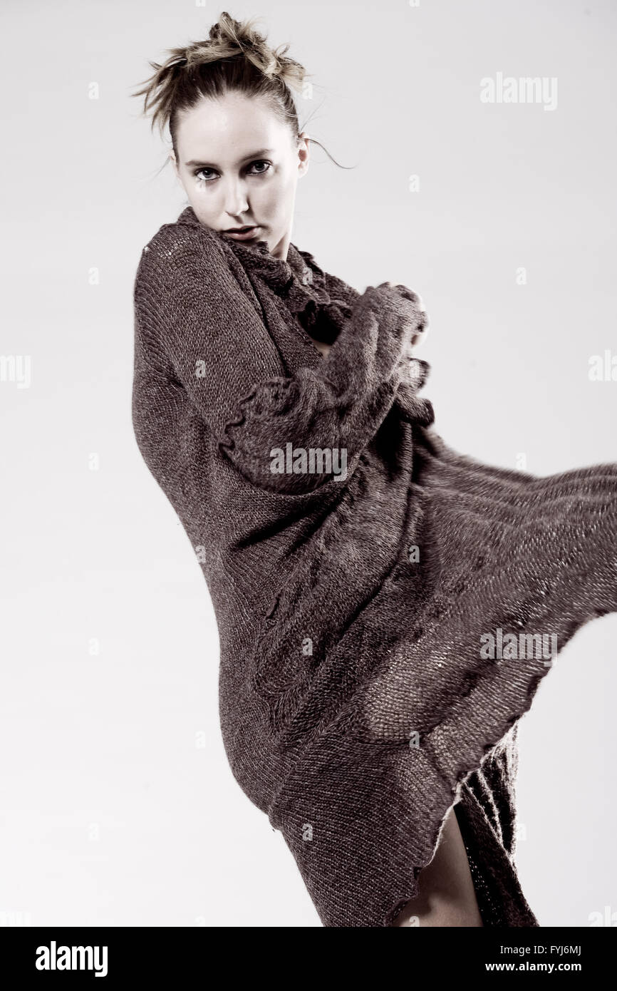 Fragile body immagini e fotografie stock ad alta risoluzione - Alamy