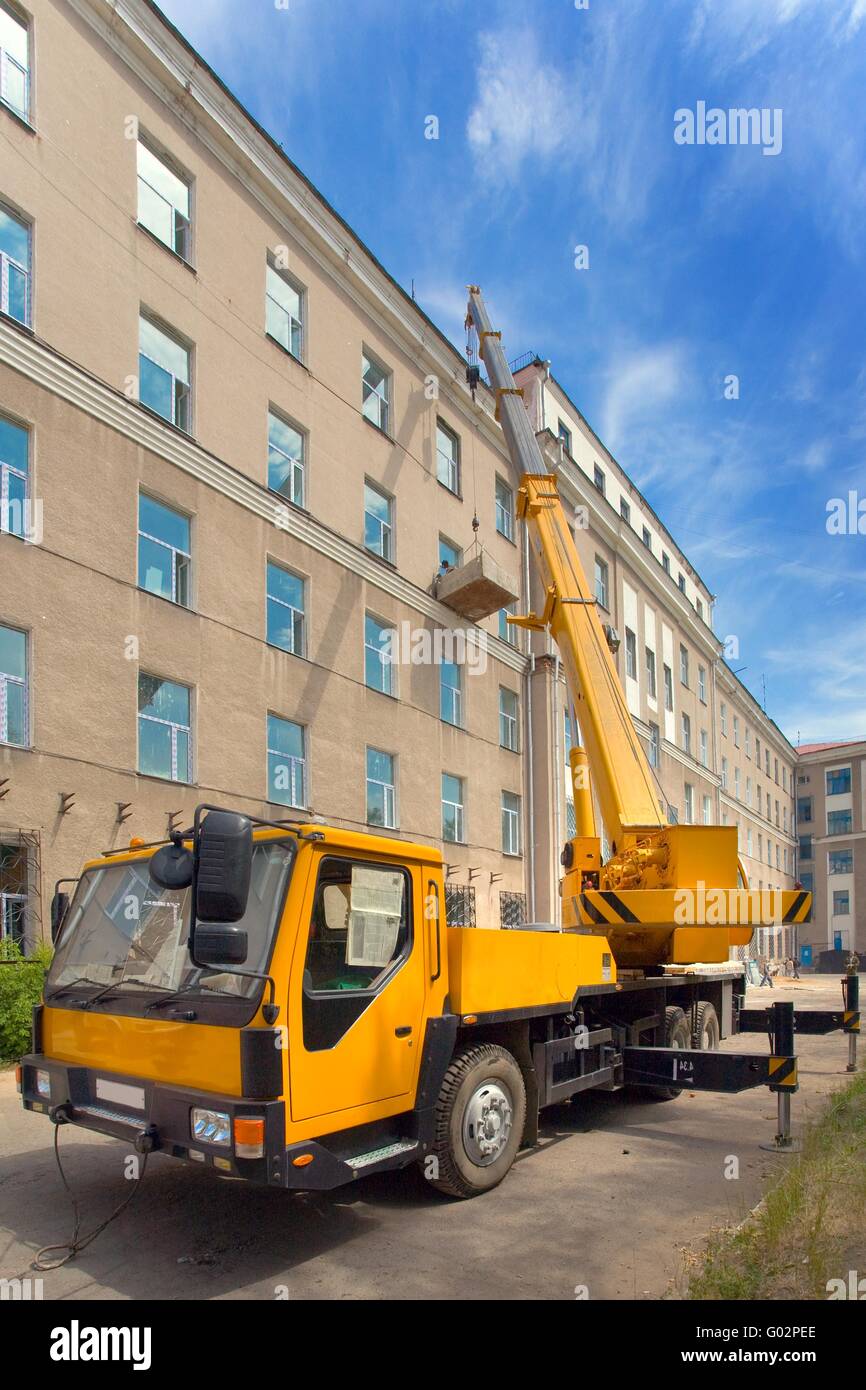 Gru camion a ruote immagini e fotografie stock ad alta risoluzione - Alamy