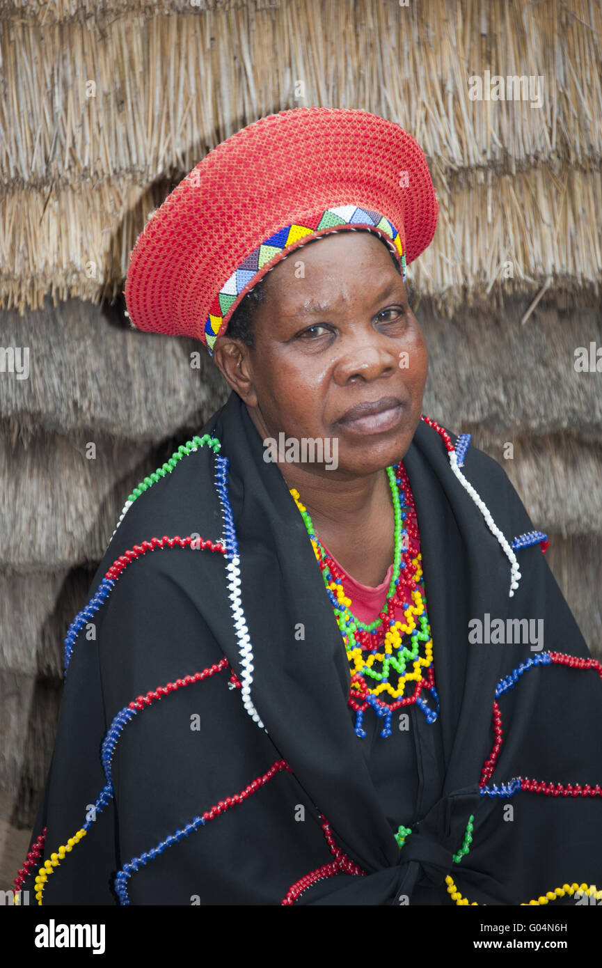 Traditional zulu village immagini e fotografie stock ad alta ...