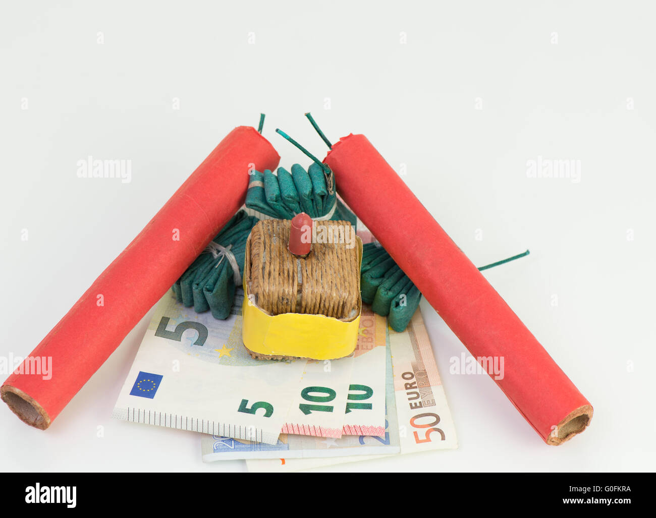 Petardi in polvere nera immagini e fotografie stock ad alta risoluzione ...