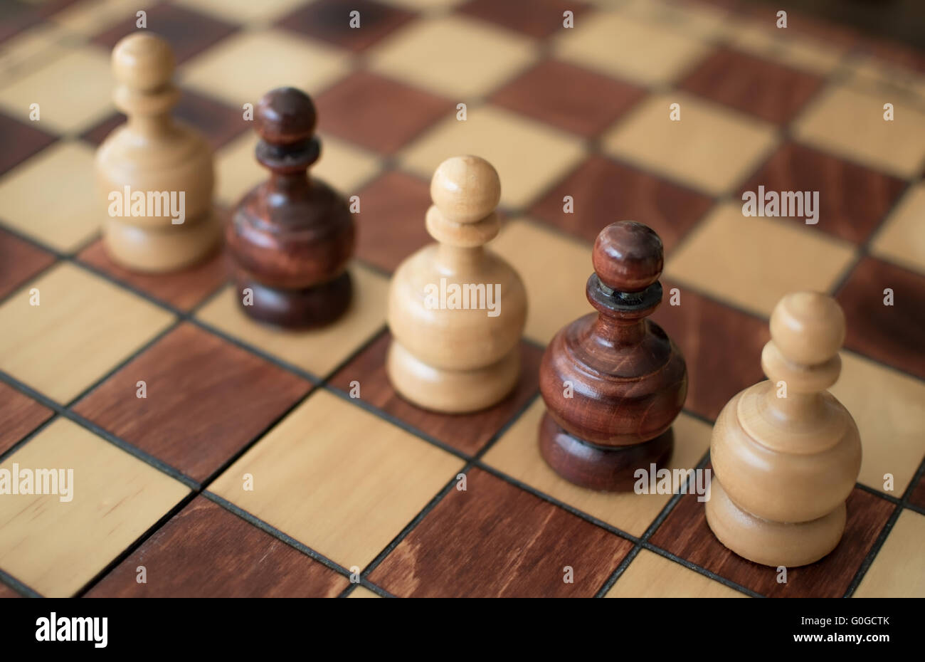 Pedine della scacchiera immagini e fotografie stock ad alta risoluzione ...