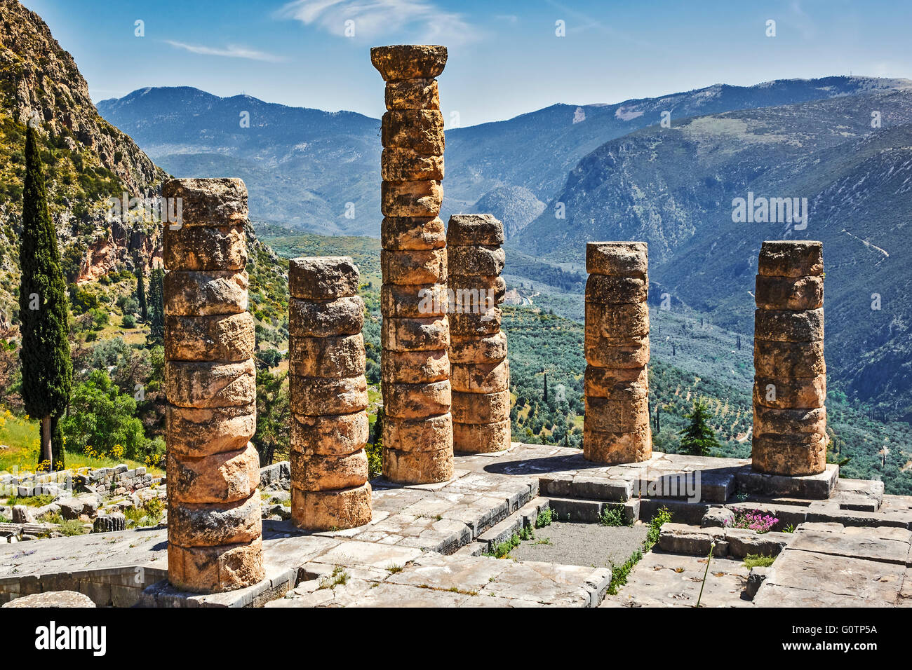 Tempio di apollo oracolo di apollo immagini e fotografie stock ad alta ...