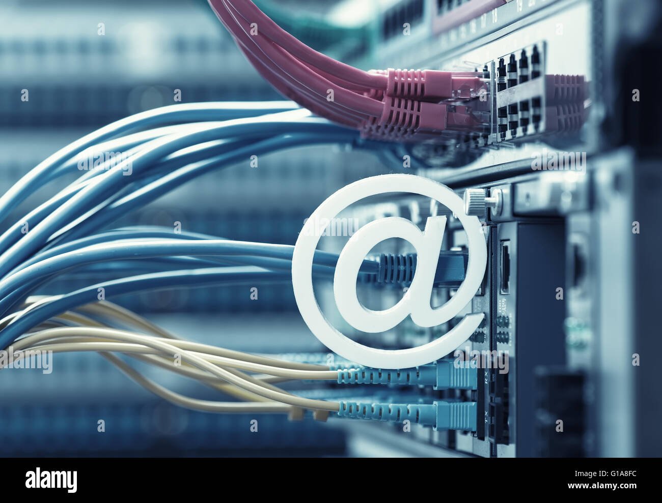 Simbolo netto immagini e fotografie stock ad alta risoluzione - Alamy