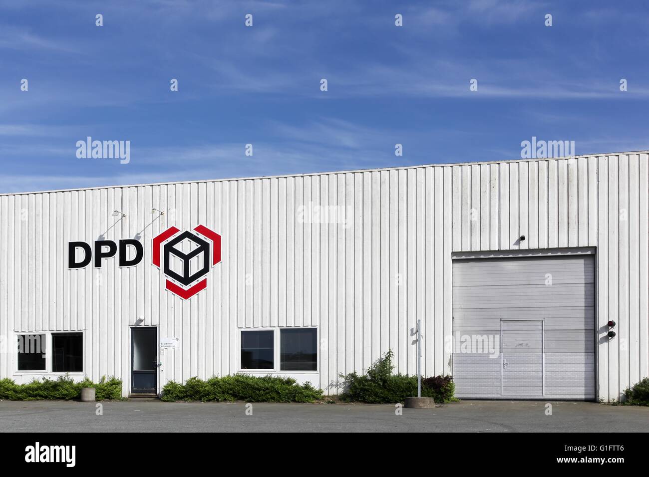 Dpd express immagini e fotografie stock ad alta risoluzione - Alamy