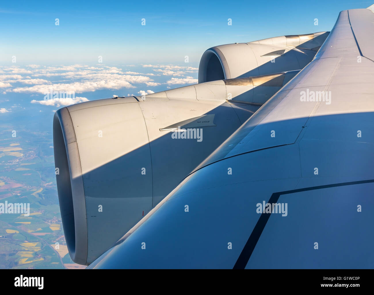 Vista aerea di airbus a380 immagini e fotografie stock ad alta ...