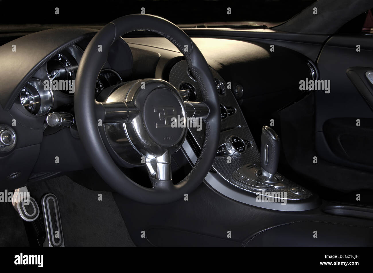 Bugatti cockpit immagini e fotografie stock ad alta risoluzione - Alamy