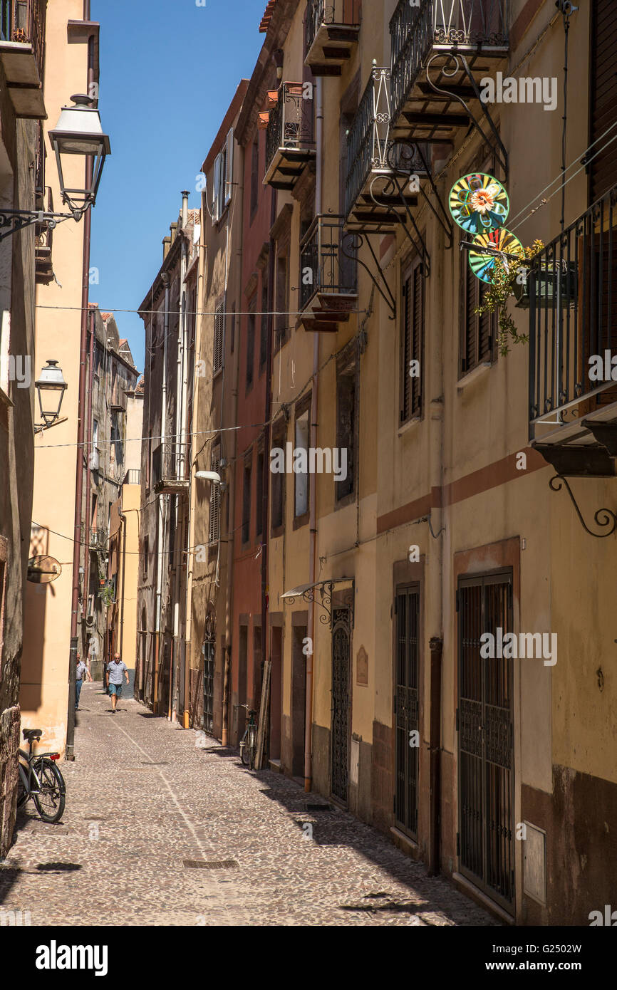 Tipica strada del sud italia immagini e fotografie stock ad alta ...