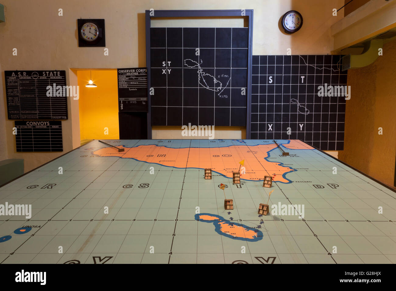 Mappa schematica di Malta e la Sicilia alla II Guerra Mondiale la ...