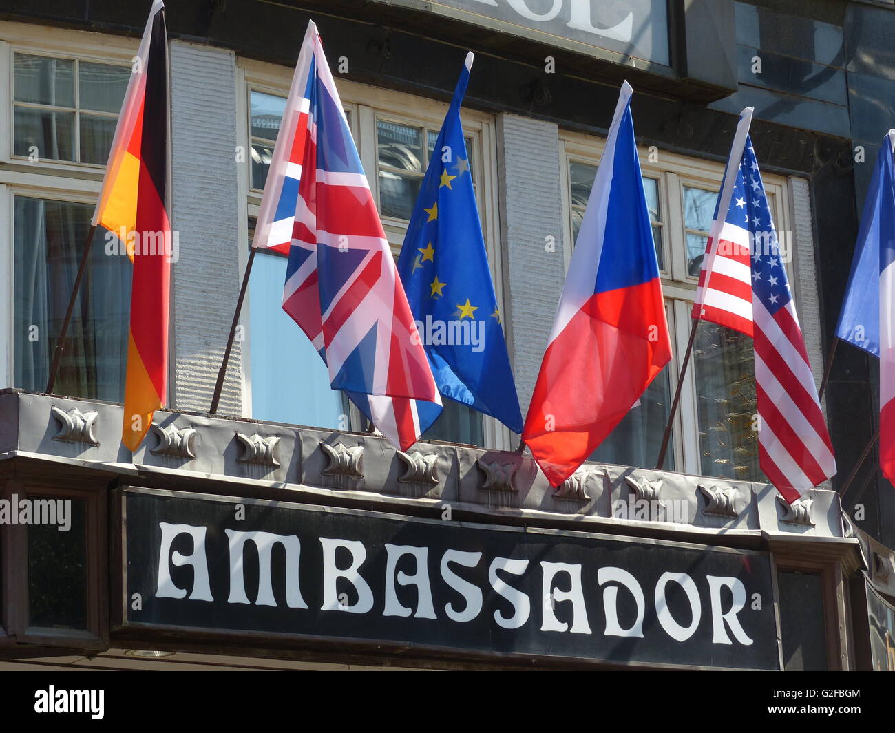 Bandiera di praga immagini e fotografie stock ad alta risoluzione - Alamy
