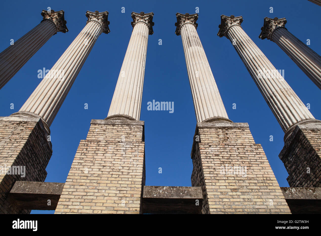 Colonne del tempio romano immagini e fotografie stock ad alta ...