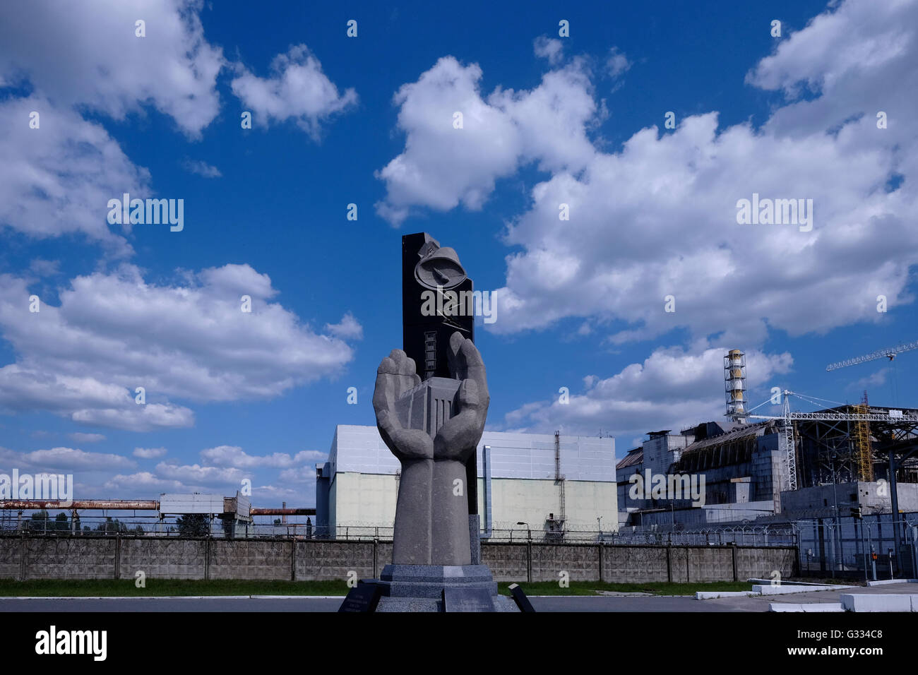 Un memoriale di Chernobyl è incidente nucleare del 1986 accanto al ...