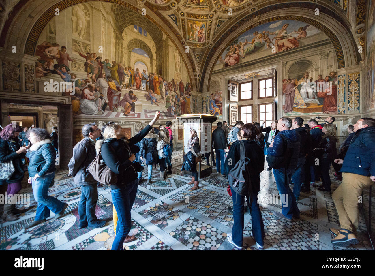 Musei vaticani affreschi immagini e fotografie stock ad alta ...