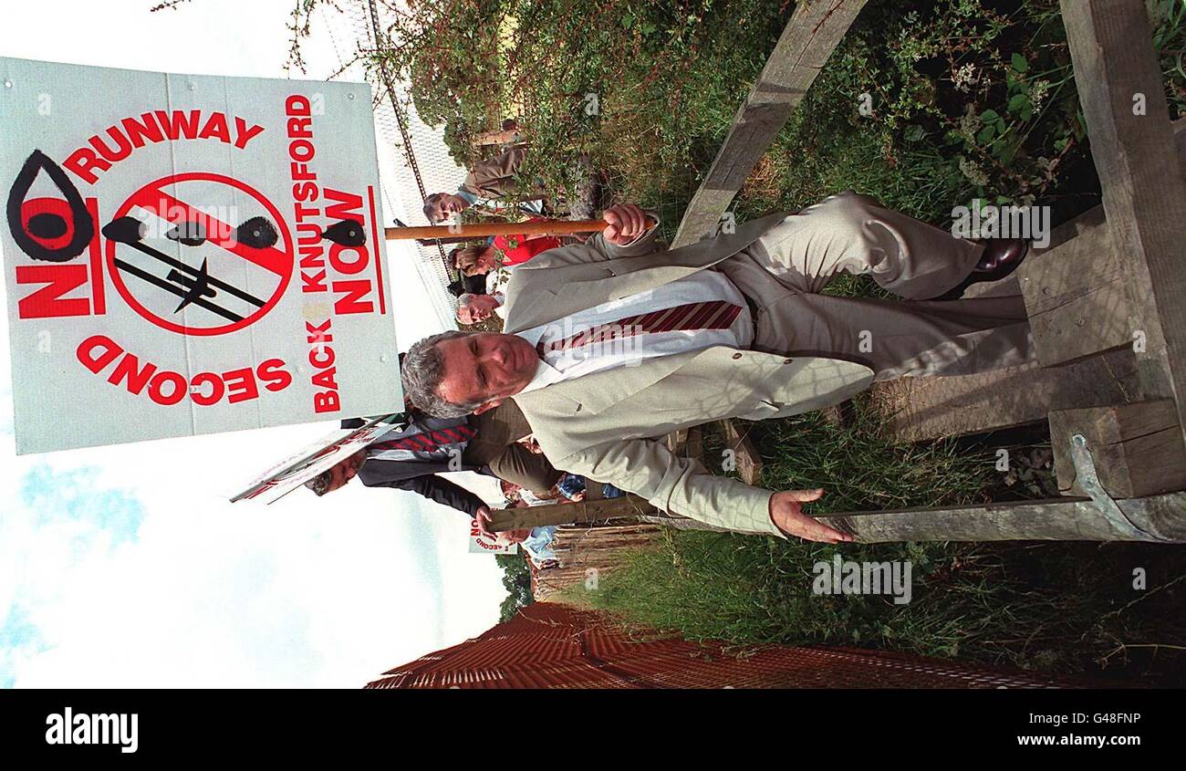 Tatton mp martin bell immagini e fotografie stock ad alta risoluzione ...