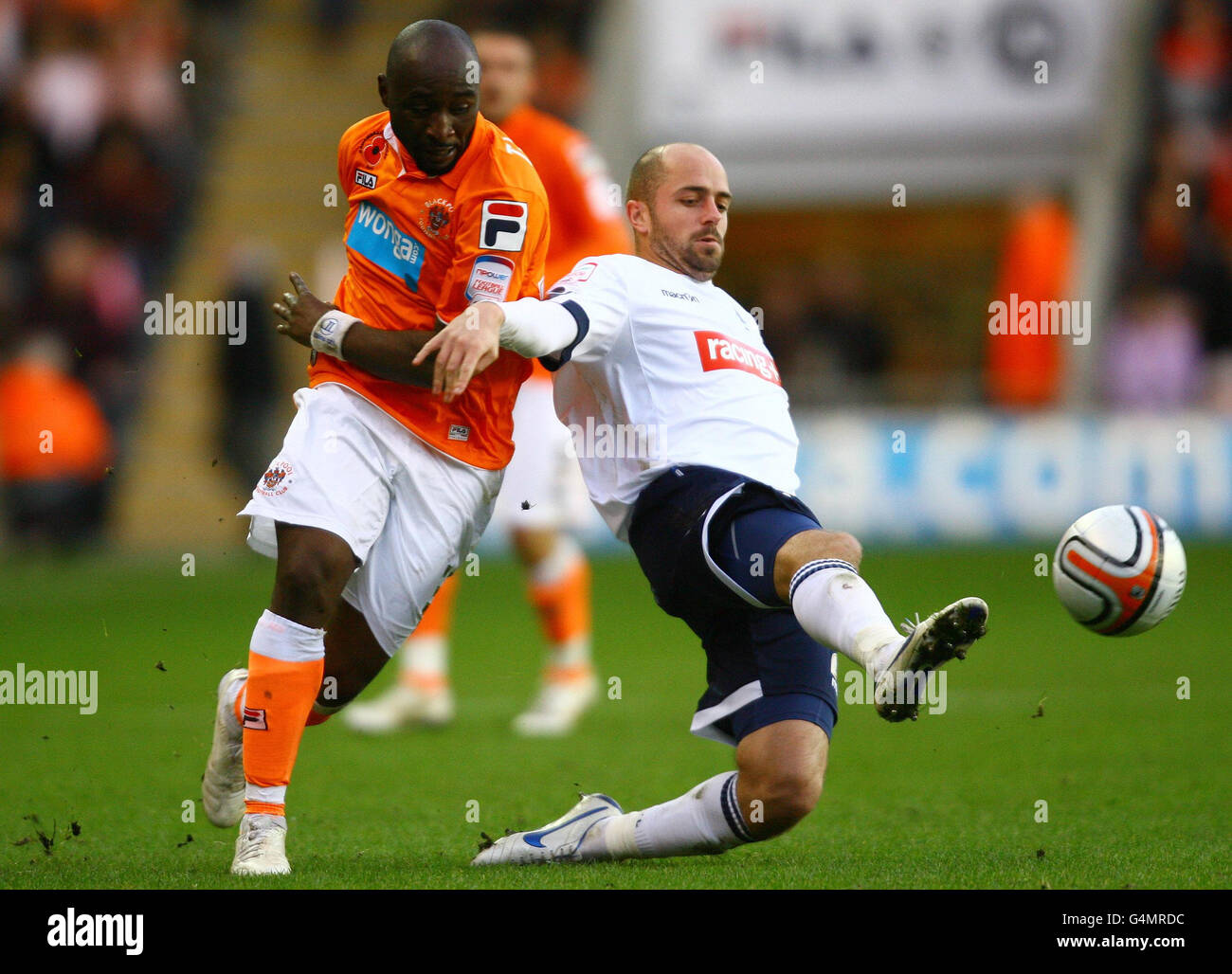 Lua lua azione di calcio immagini e fotografie stock ad alta ...