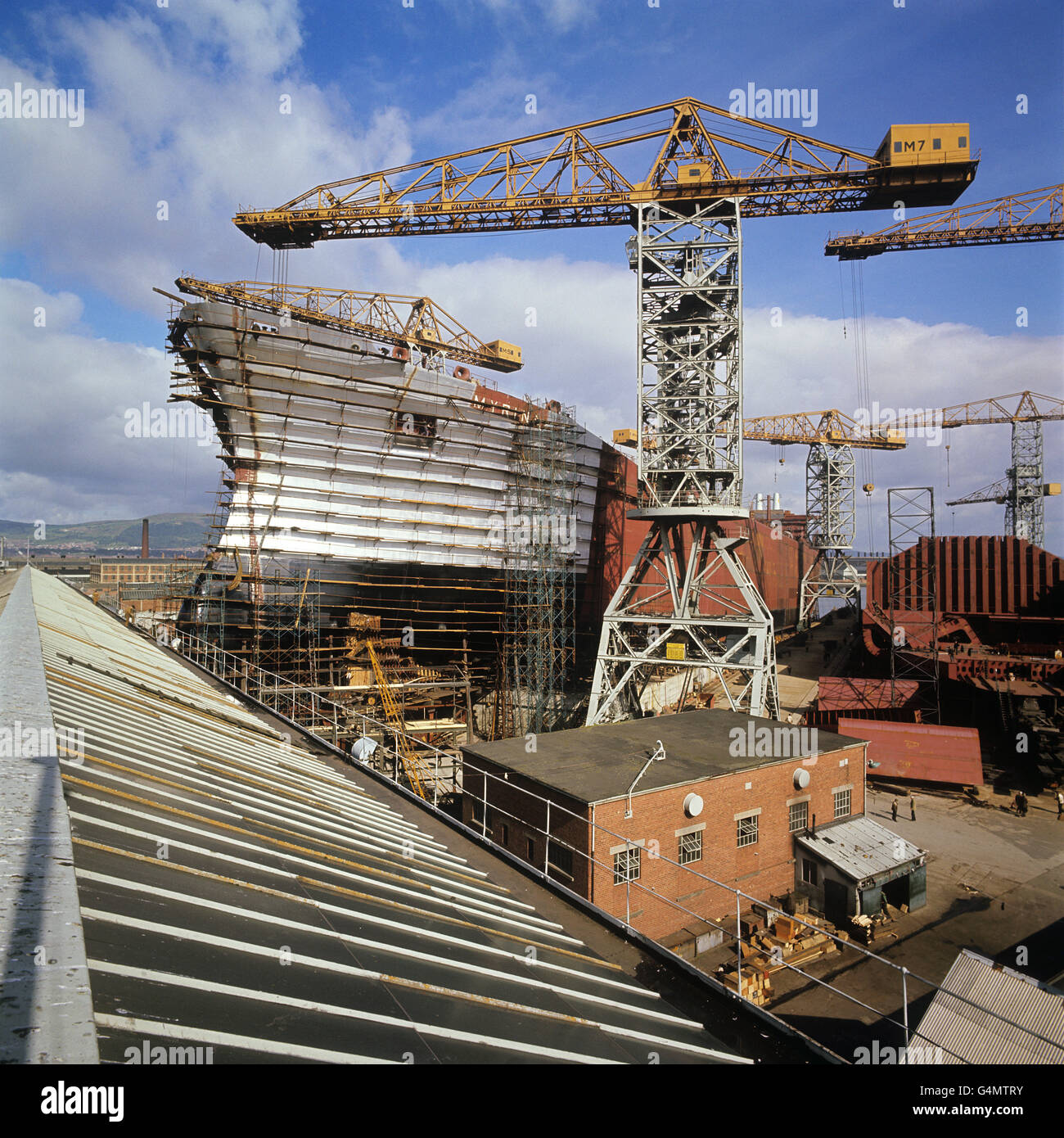 La nuova petroliera Myrina Shell è stata assemblata da Harland e Wolff ...