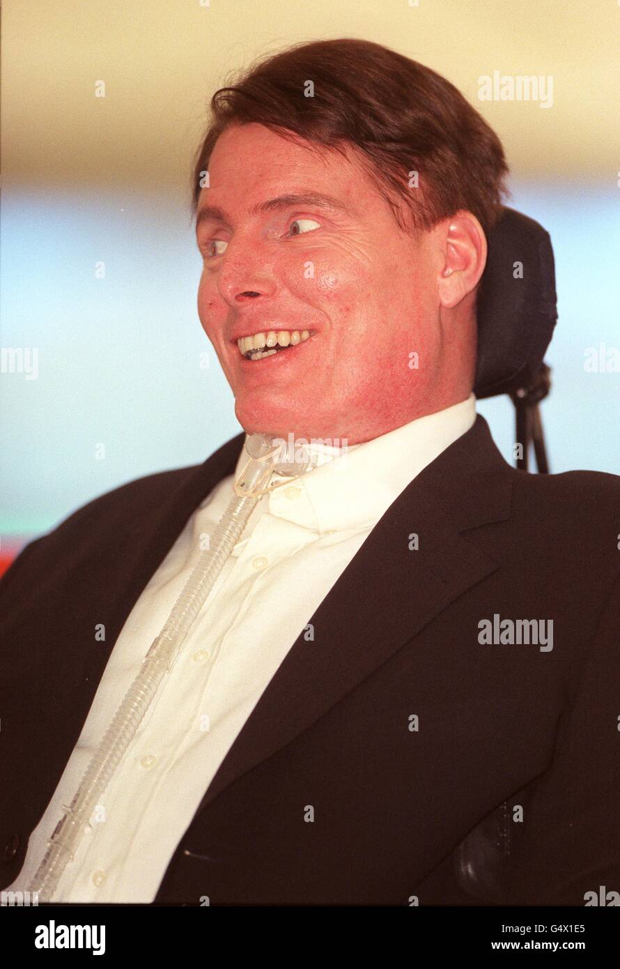 Christopher reeve wheelchair immagini e fotografie stock ad alta ...