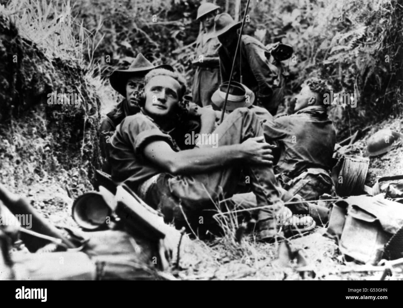 LABAUN ISLAND, BORNEO 1945: Una compagnia di fanteria in avanti che ...