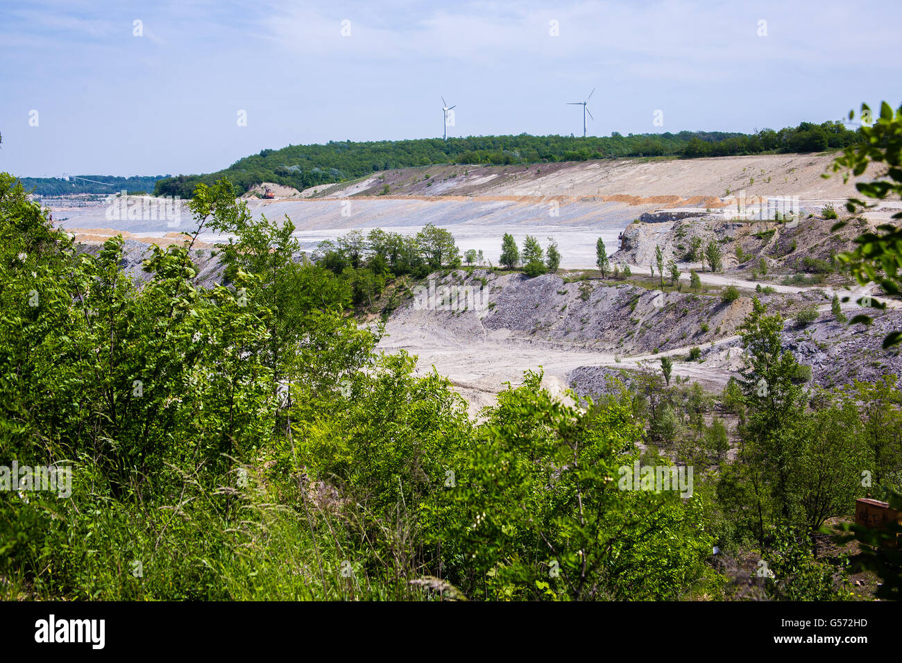 Fabbrica di calcare immagini e fotografie stock ad alta risoluzione - Alamy