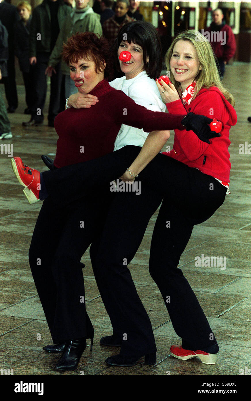 Comediennes ruby wax sally phillips presentatrice tv emma freud ...