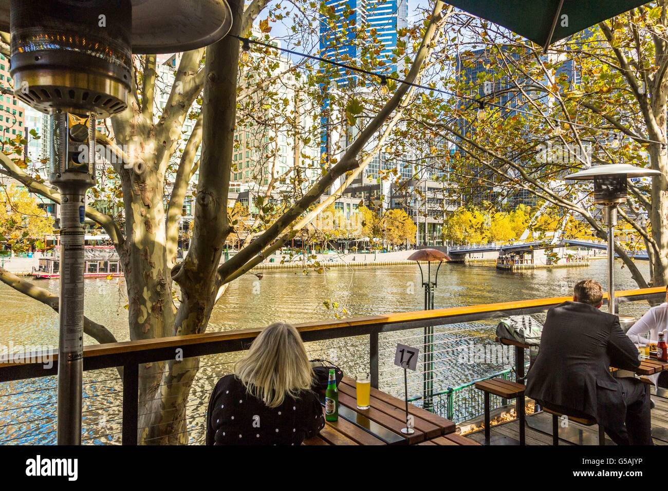 Barca da crociera sul fiume yarra immagini e fotografie stock ad alta ...