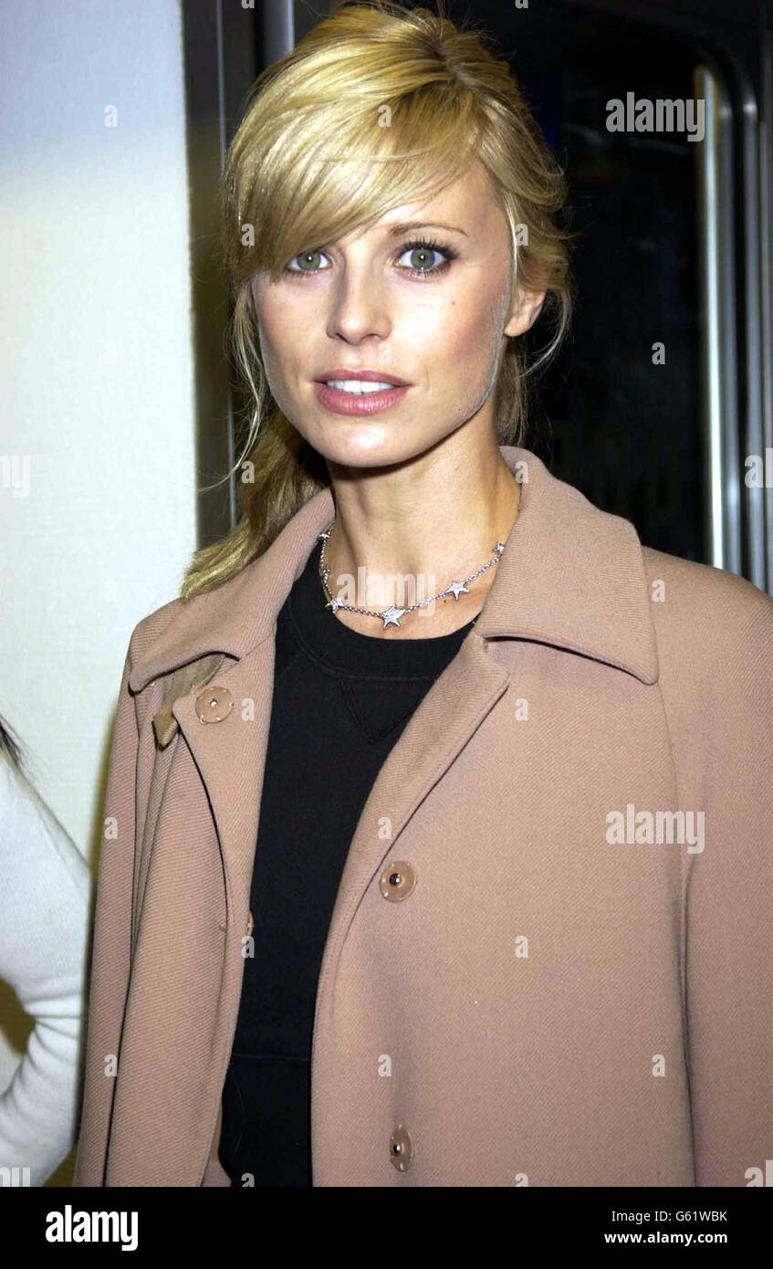 La modella laura bailey arriva all'odeon covent garden immagini e ...