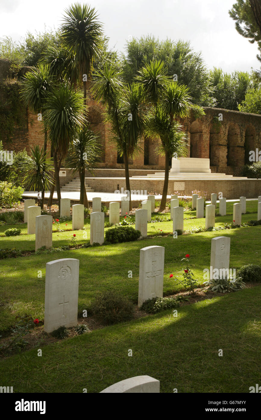 Cimitero di guerra di roma immagini e fotografie stock ad alta ...