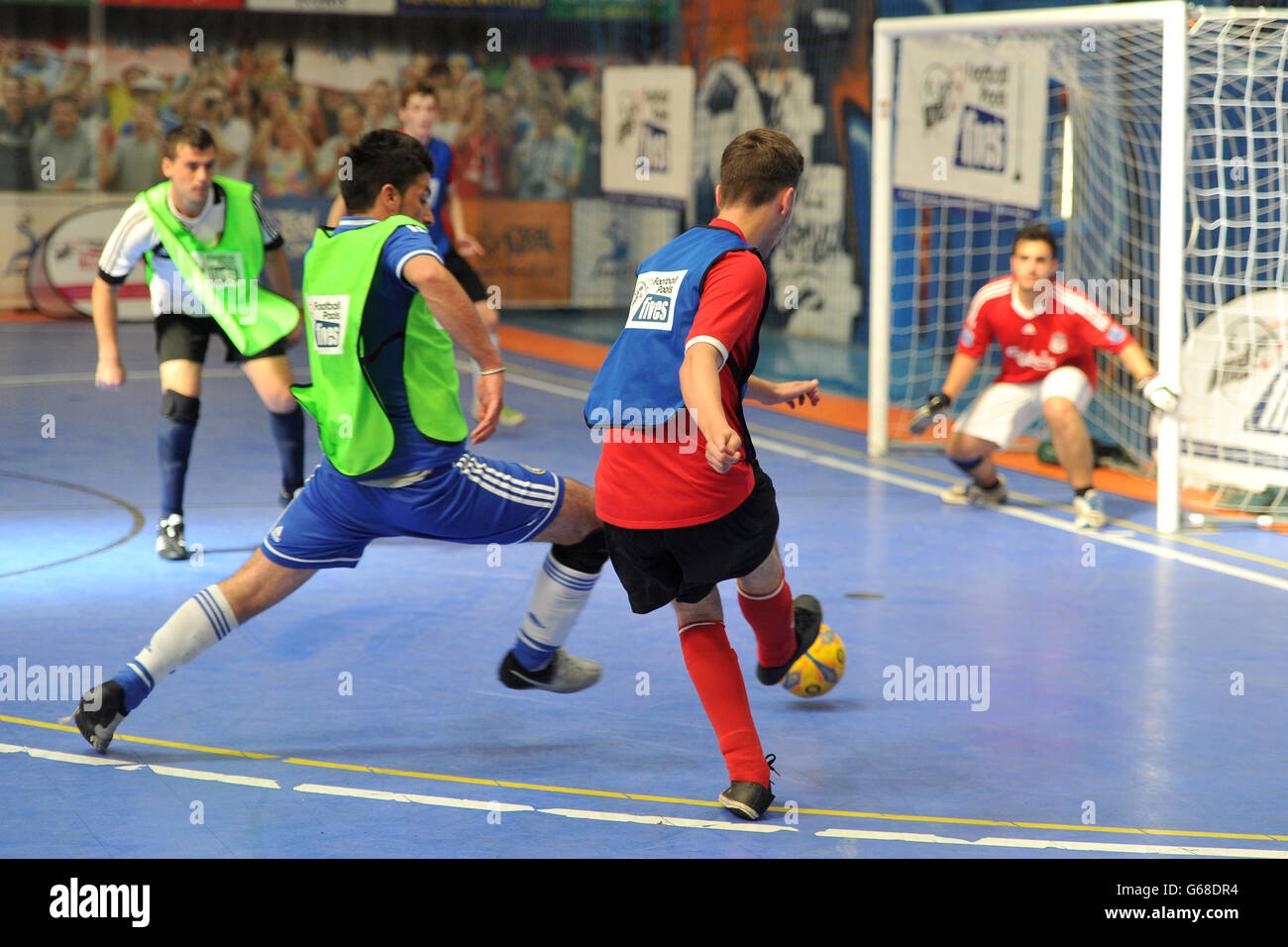 Leeds centro futsal immagini e fotografie stock ad alta risoluzione - Alamy