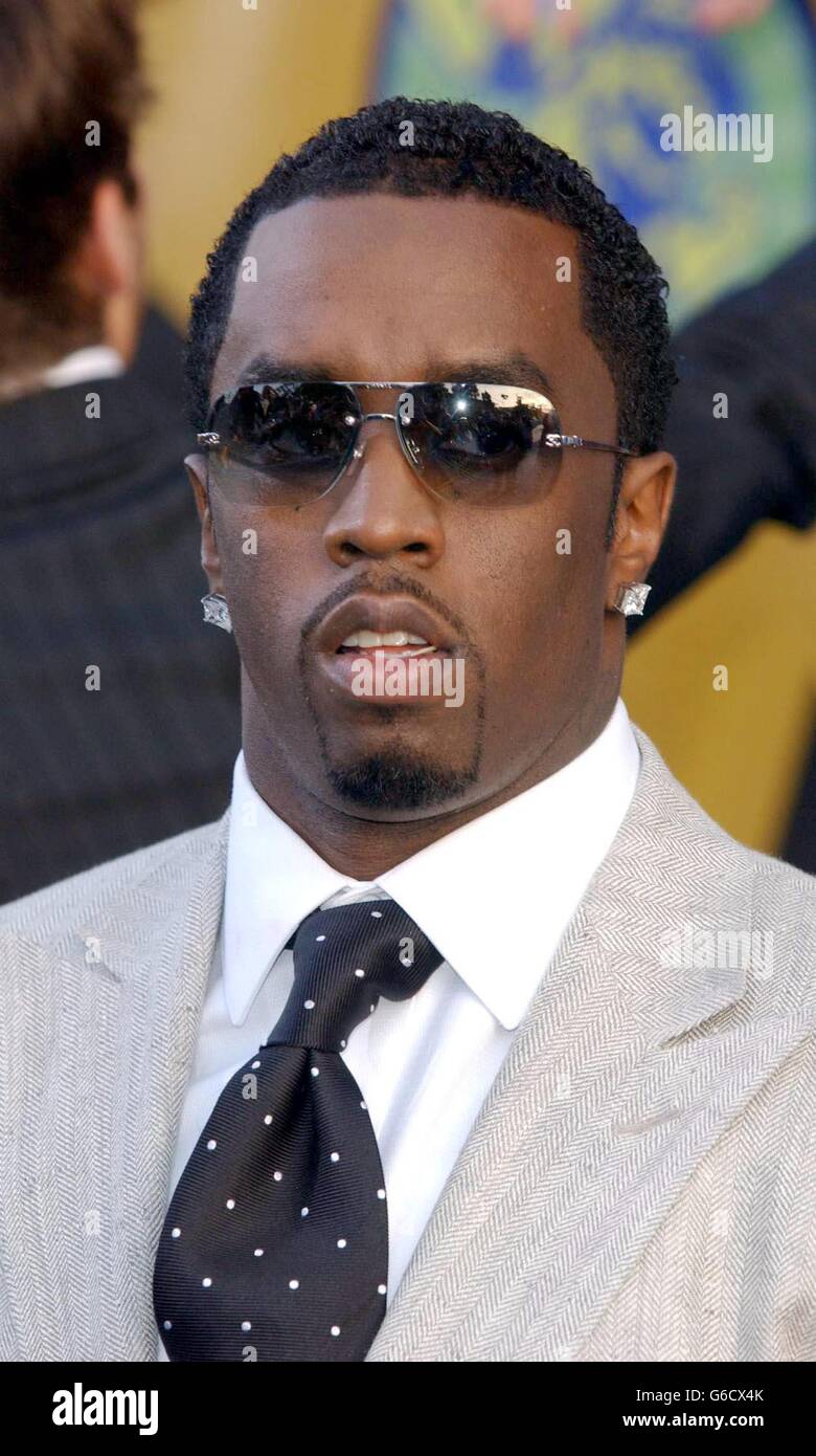 P diddy arriving at the shrine auditorium immagini e fotografie stock ...