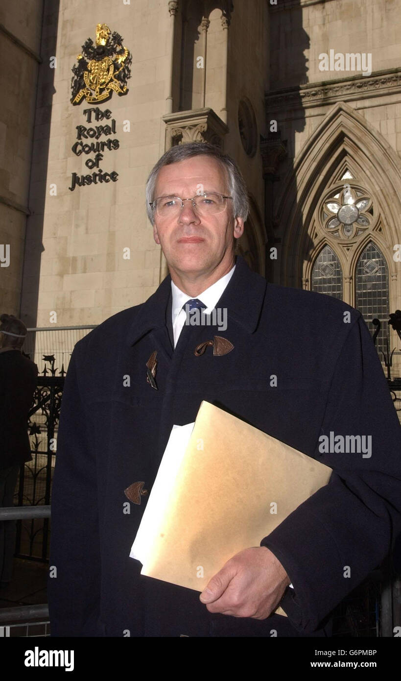 Lord hutton all'alta corte immagini e fotografie stock ad alta ...