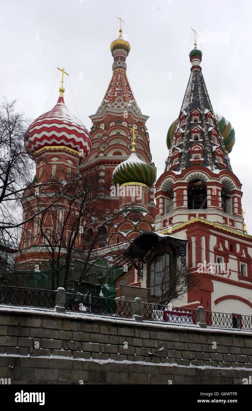 Cattedrale di San Basilio. Cattedrale di San Basilio, nella Piazza ...