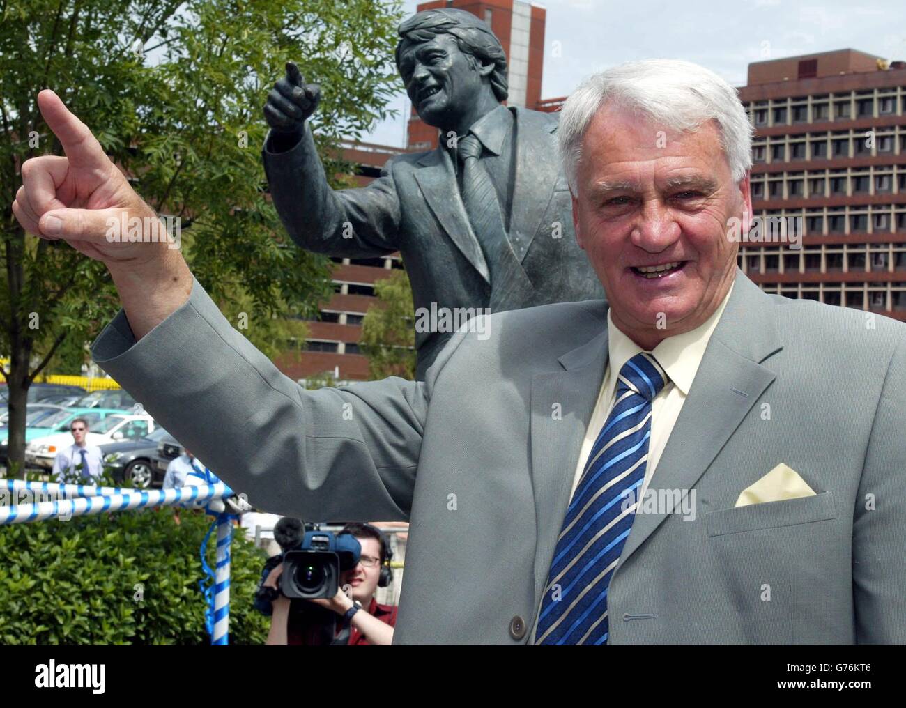 Una statua di sir bobby robson immagini e fotografie stock ad alta ...