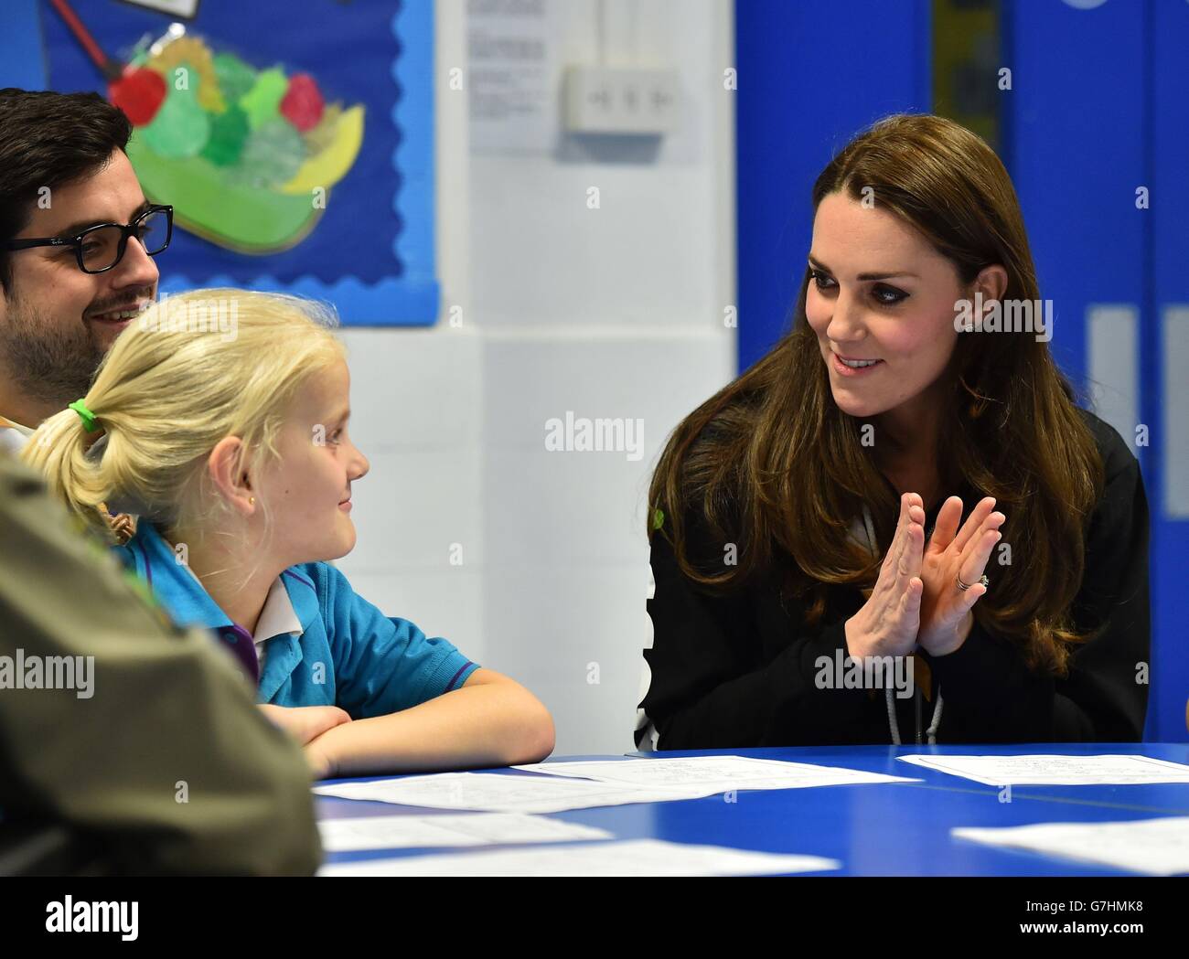 Principessa catherine kate middleton colpo alla testa colpo alla testa ...