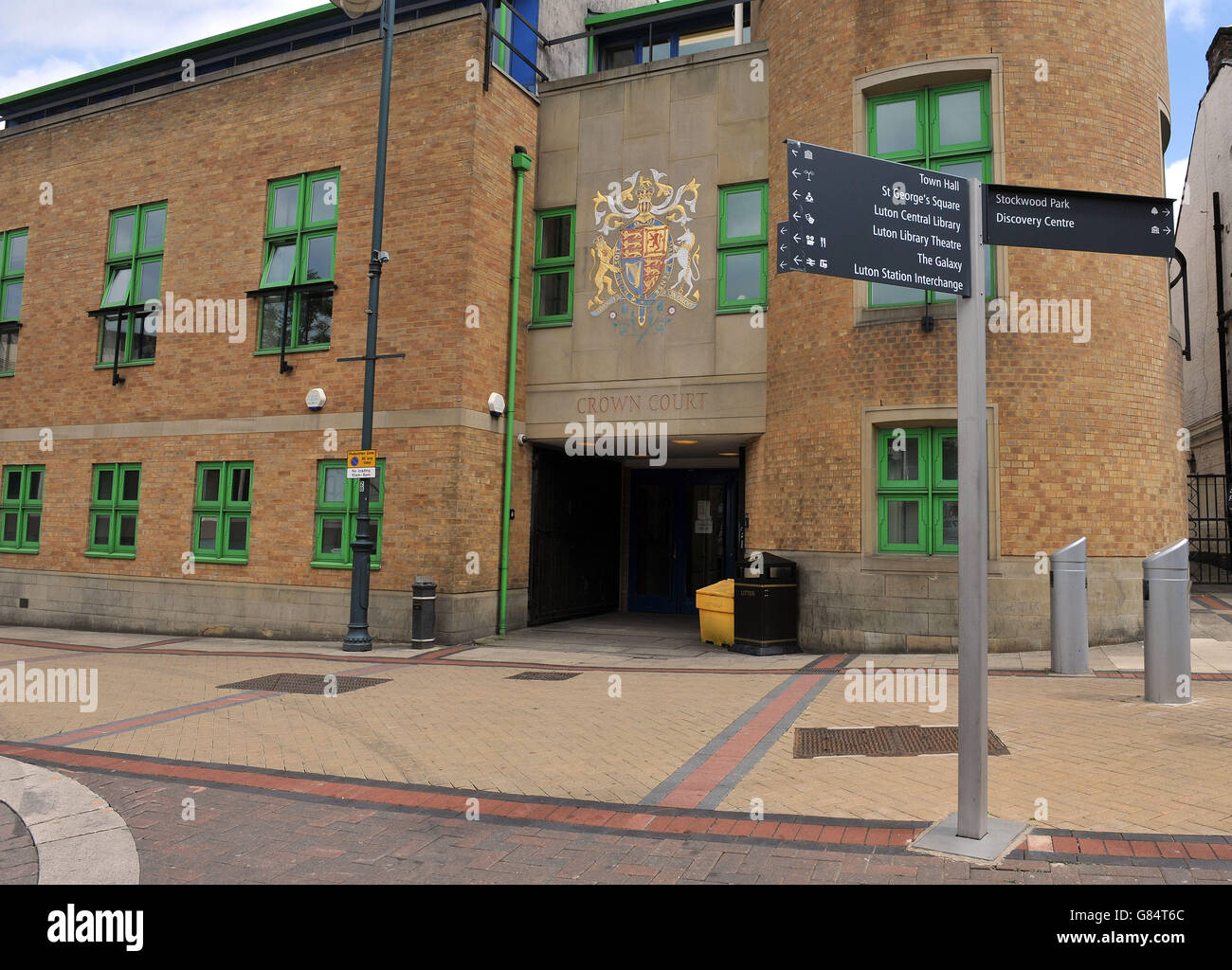 Luton crown court immagini e fotografie stock ad alta risoluzione - Alamy