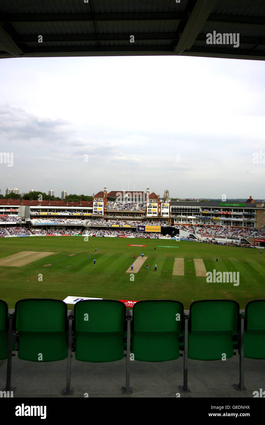 Una visione generale di brit ovale immagini e fotografie stock ad alta ...