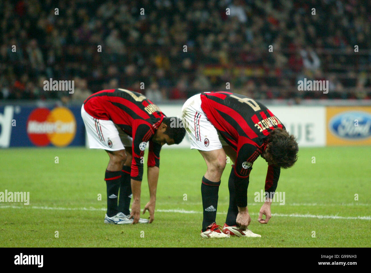 Ac milan serginho l e kakha kaladze r immagini e fotografie stock ad ...