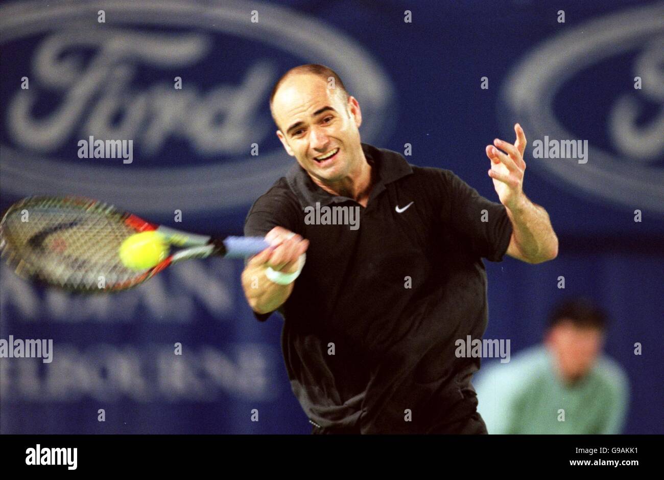 Tennis australian open semifinale andre agassi v pete sampras immagini ...