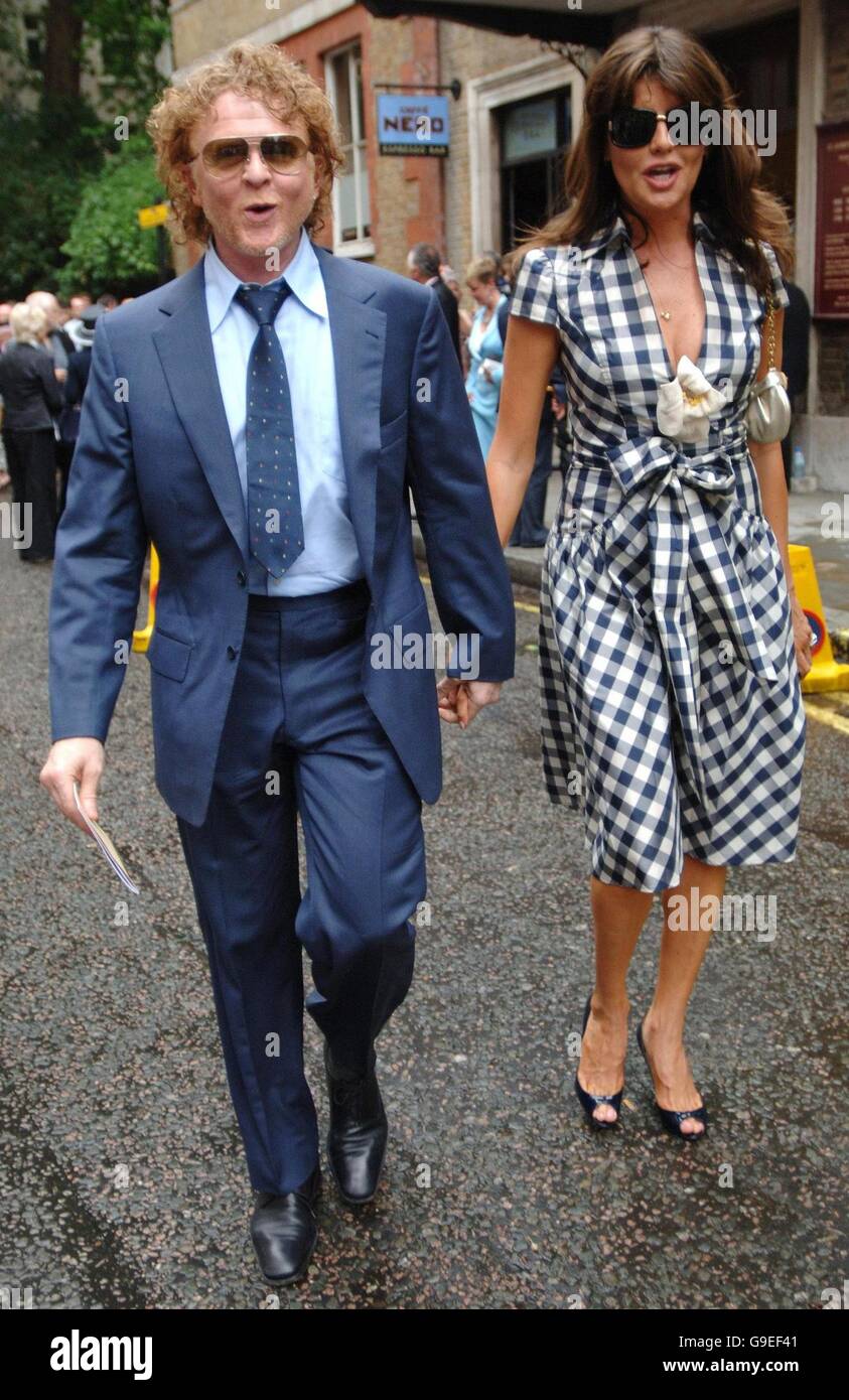 Matrimonio di anji hunter e adam bolton immagini e fotografie stock ad ...